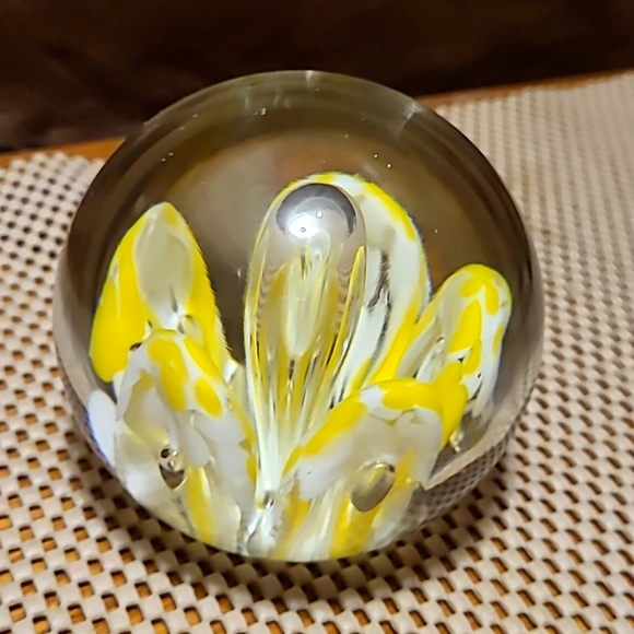 Art | Vintage Glass Paperweight Lemon Slice | Poshmark